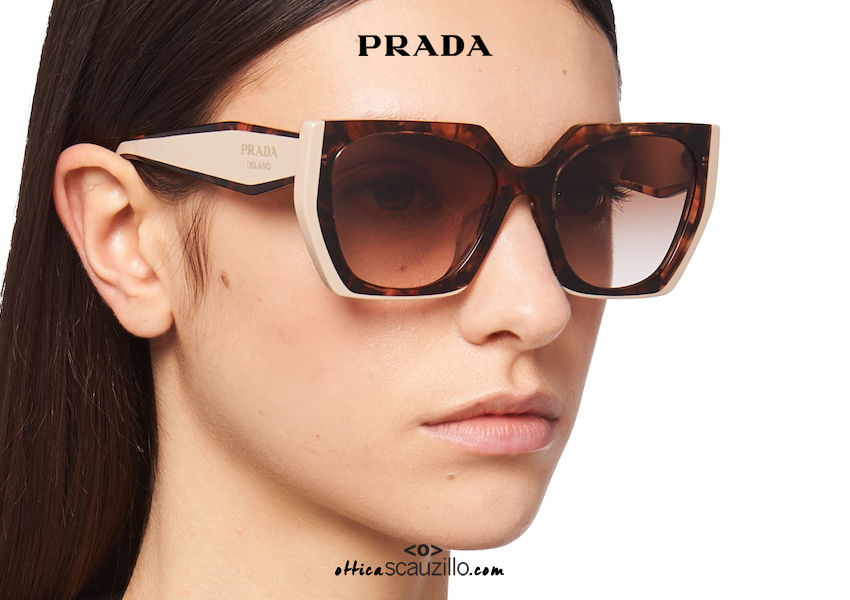 Oversized square sunglasses with hexagon cat eye PRADA SPR 15W col ...